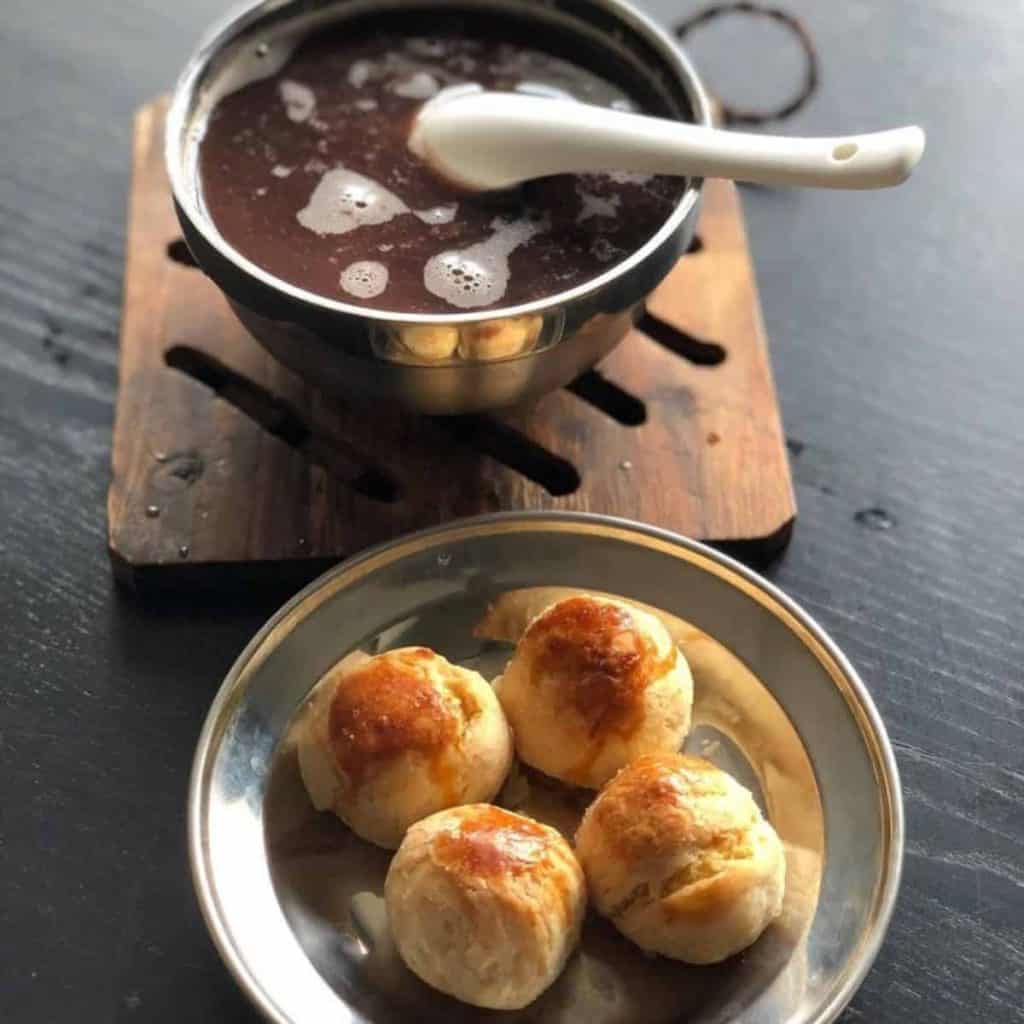 Famous Penang Tau Sar Piah: 11 Spots to Try Mung Bean Pastry