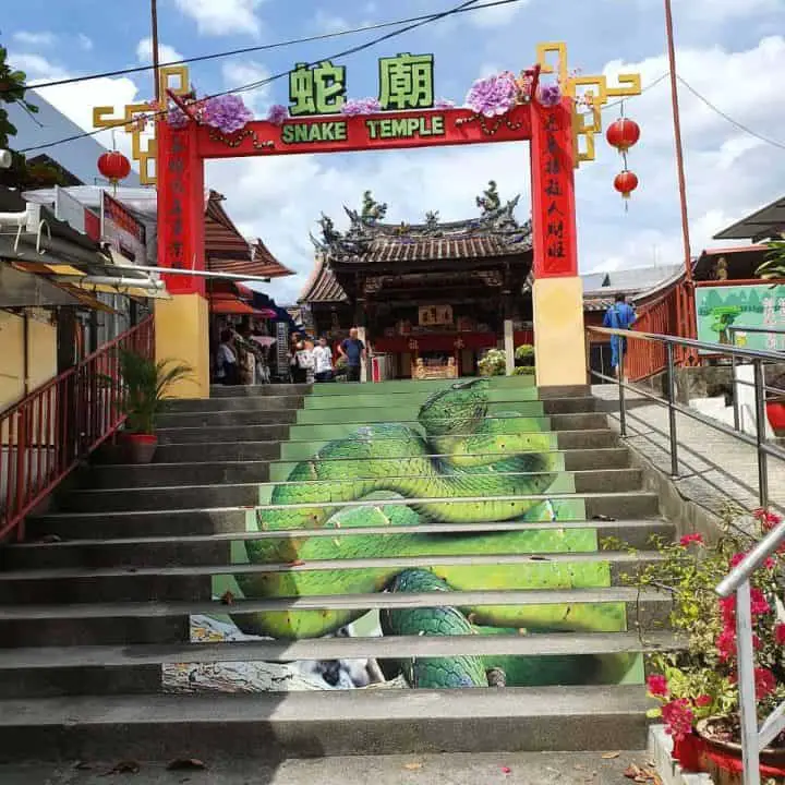 13 Famous Penang Temples To Visit | Tabi Together